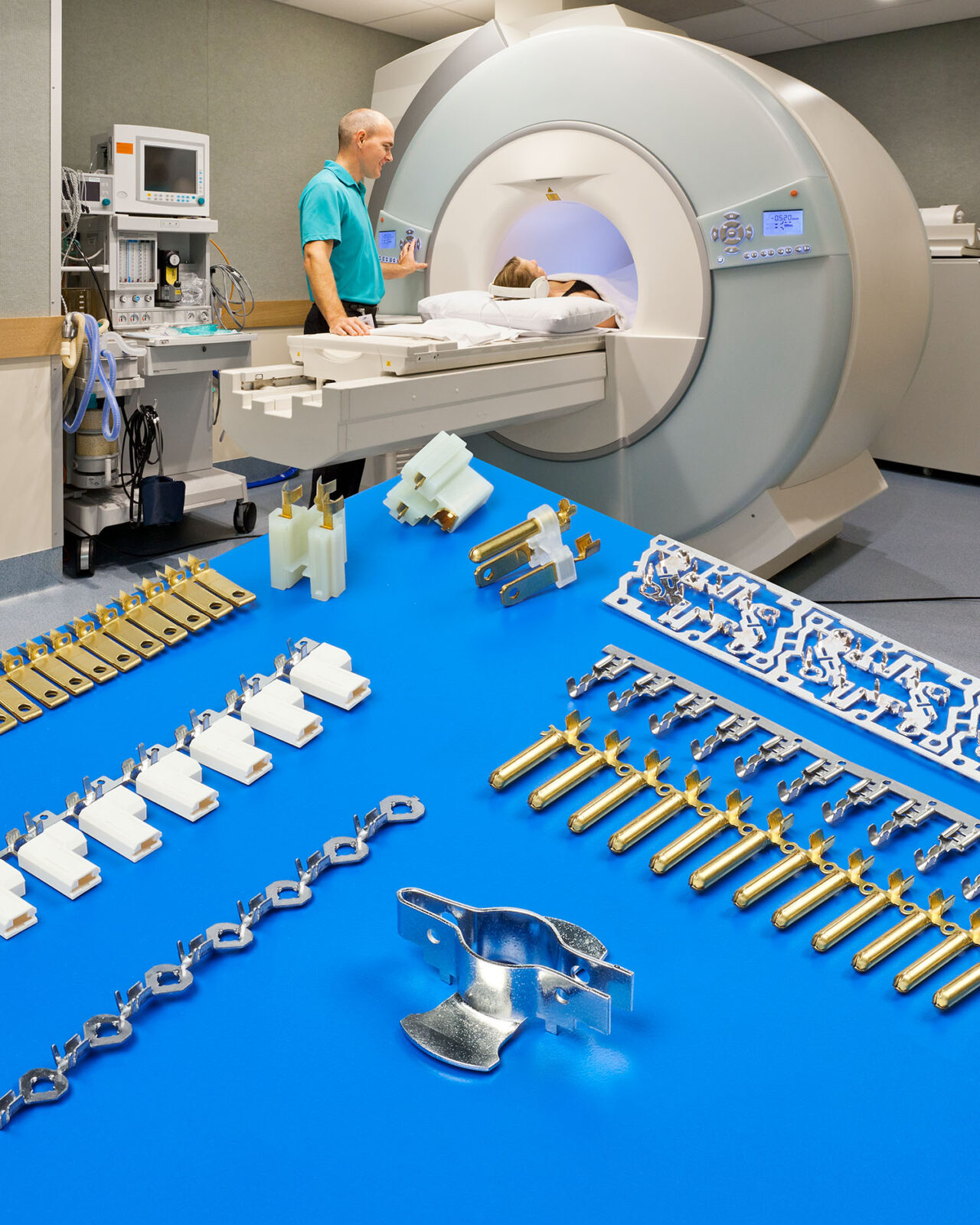 ELECTRICAL CONNECTORS & TERMINALS MEET MEDICAL EQUIPMENT DESIGN ...