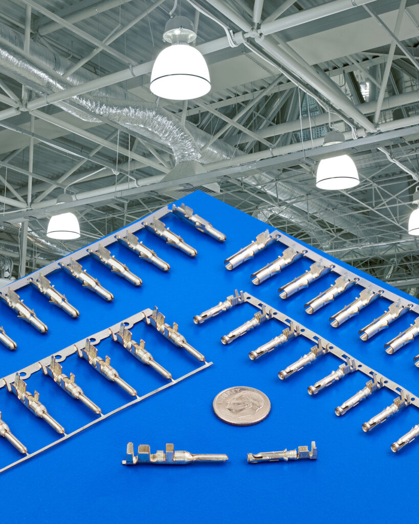 Pin and Receptacle Terminals for Industrial Lighting Applications - ETCO